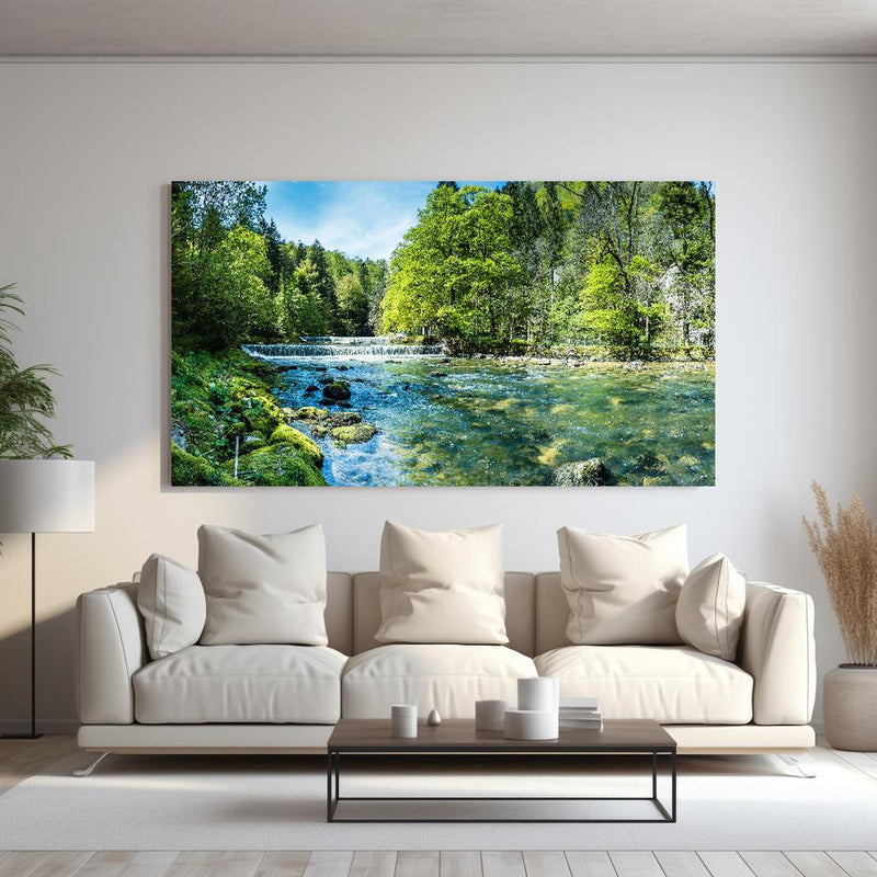 Wandbild - Sonnige Flusslandschaft in der Schweiz - Rueckwand24